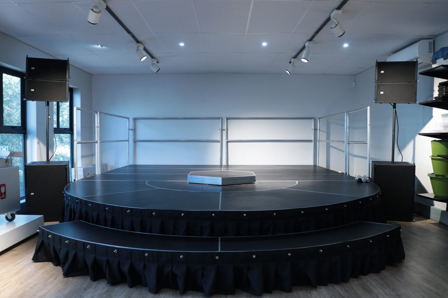 Stage Plus: Stage Solutions